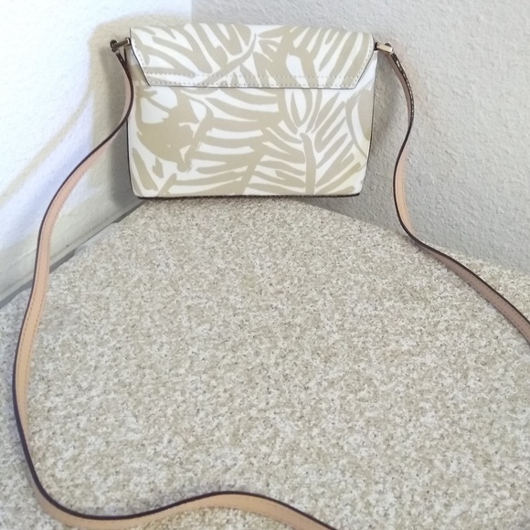 kate spade | Bags | Kate Spade Ny Floral Pattern Pebbled Leather Bag ...